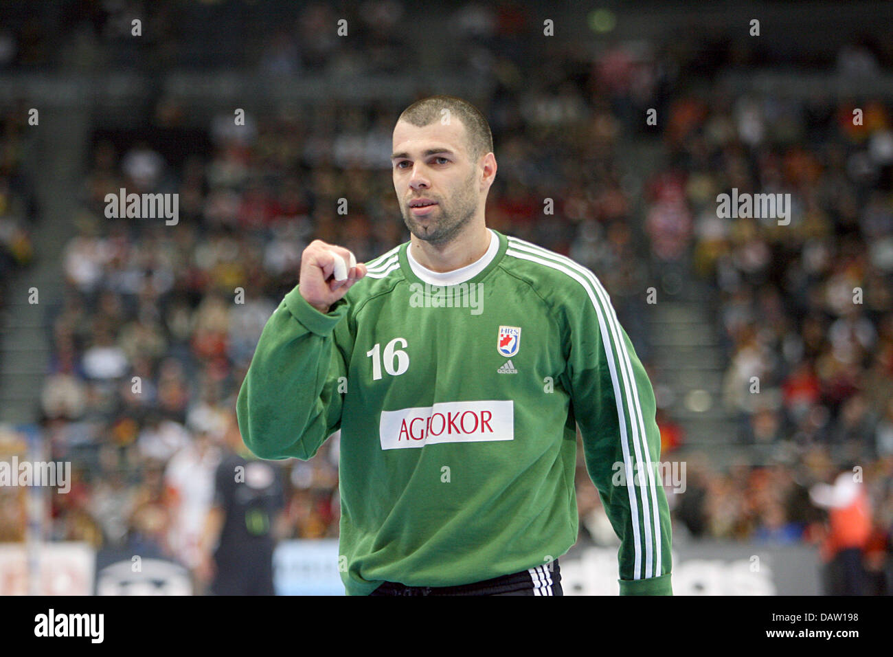 Spain vs croatia hi-res stock photography and images - Alamy
