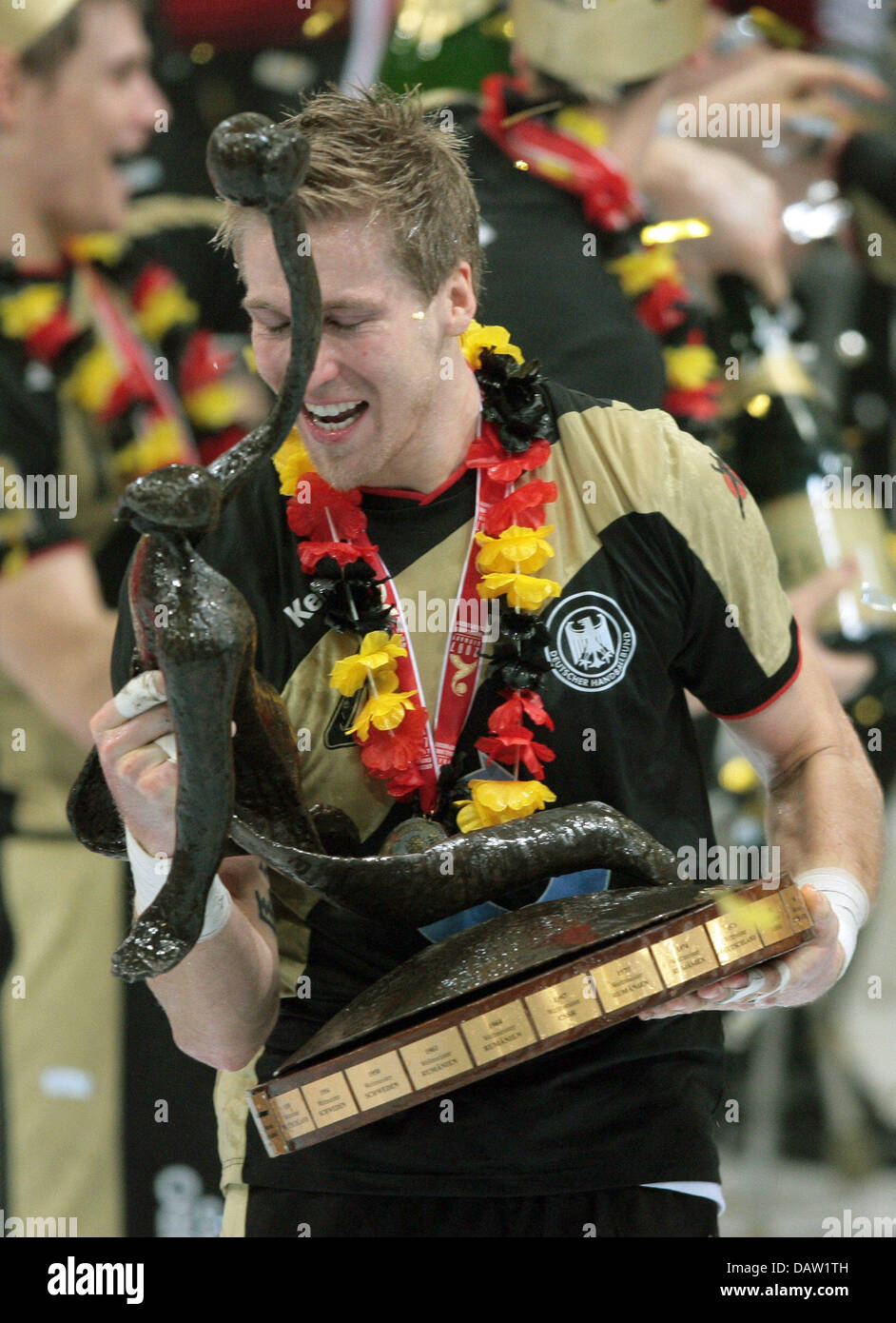 World cup handball hi-res stock photography and images - Alamy