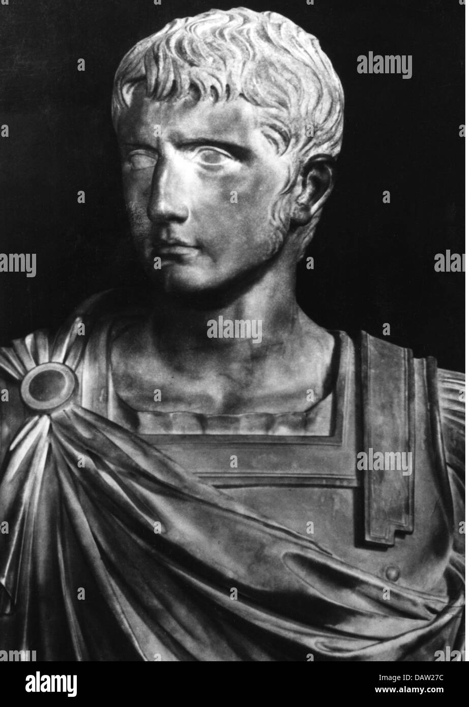 Gaius julius caesar augustus praetor of rome - rezik