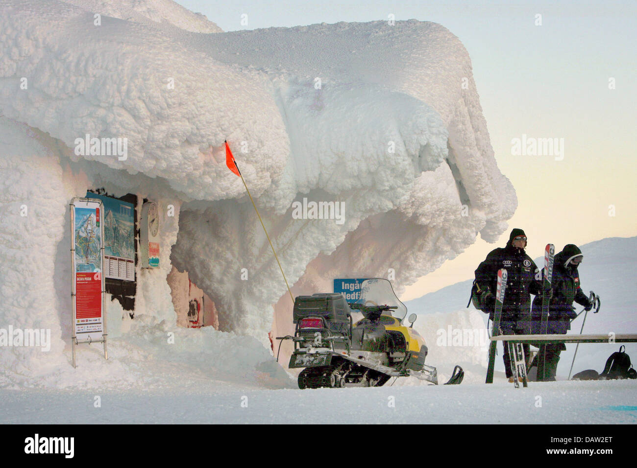 Skiers come out of the frozen lift station before the first women's ...