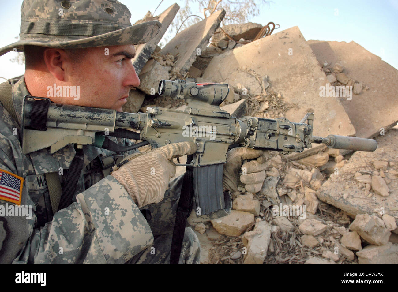 A snipers of the 1st Battalion 68th Armour Regiment of the US Army gets ...
