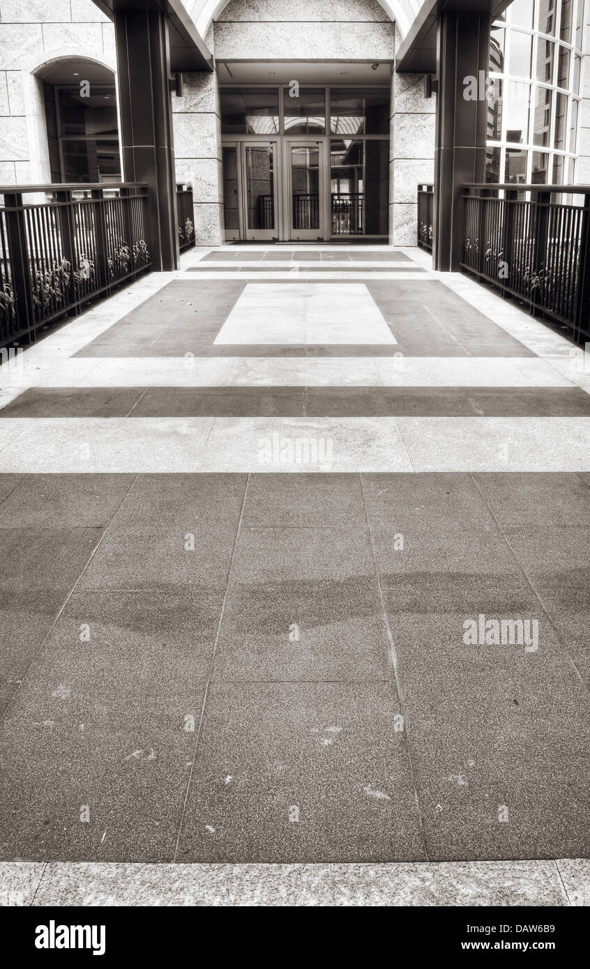Corridor geometry hi-res stock photography and images - Alamy