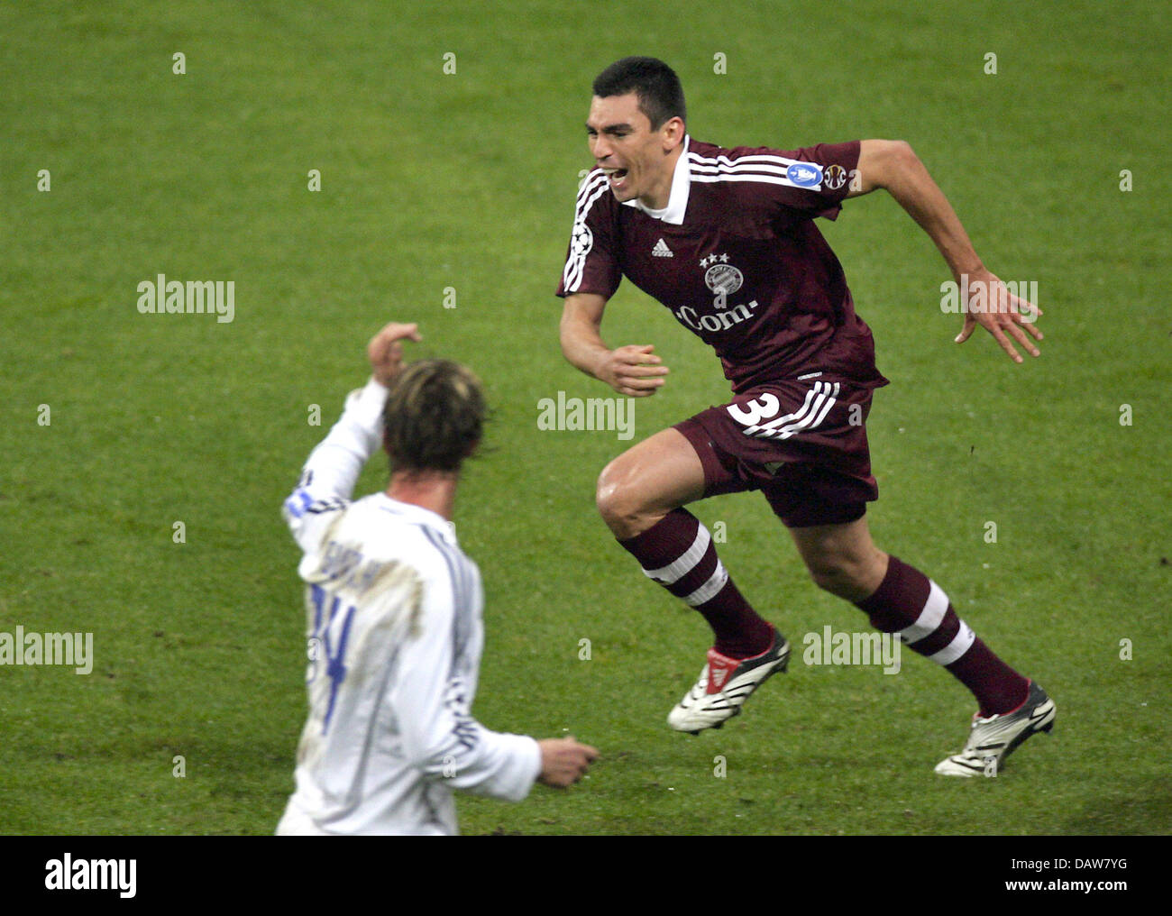 FC Bayern Munich's Brazilian defender Lucio (R) celebrates his 2-0 goal ...