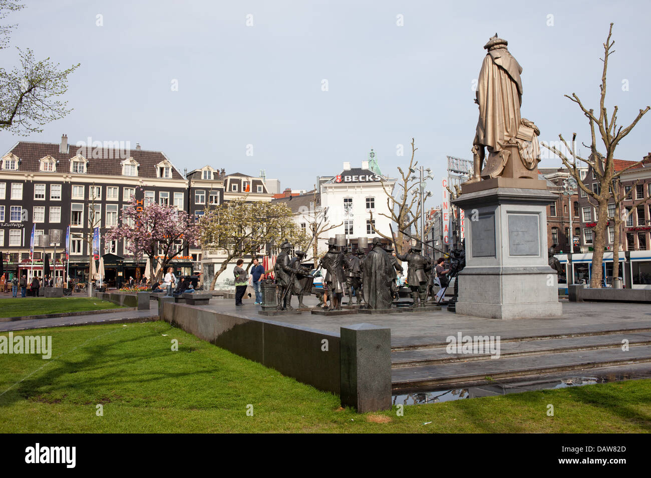 Rembrandt square night hi-res stock photography and images - Alamy