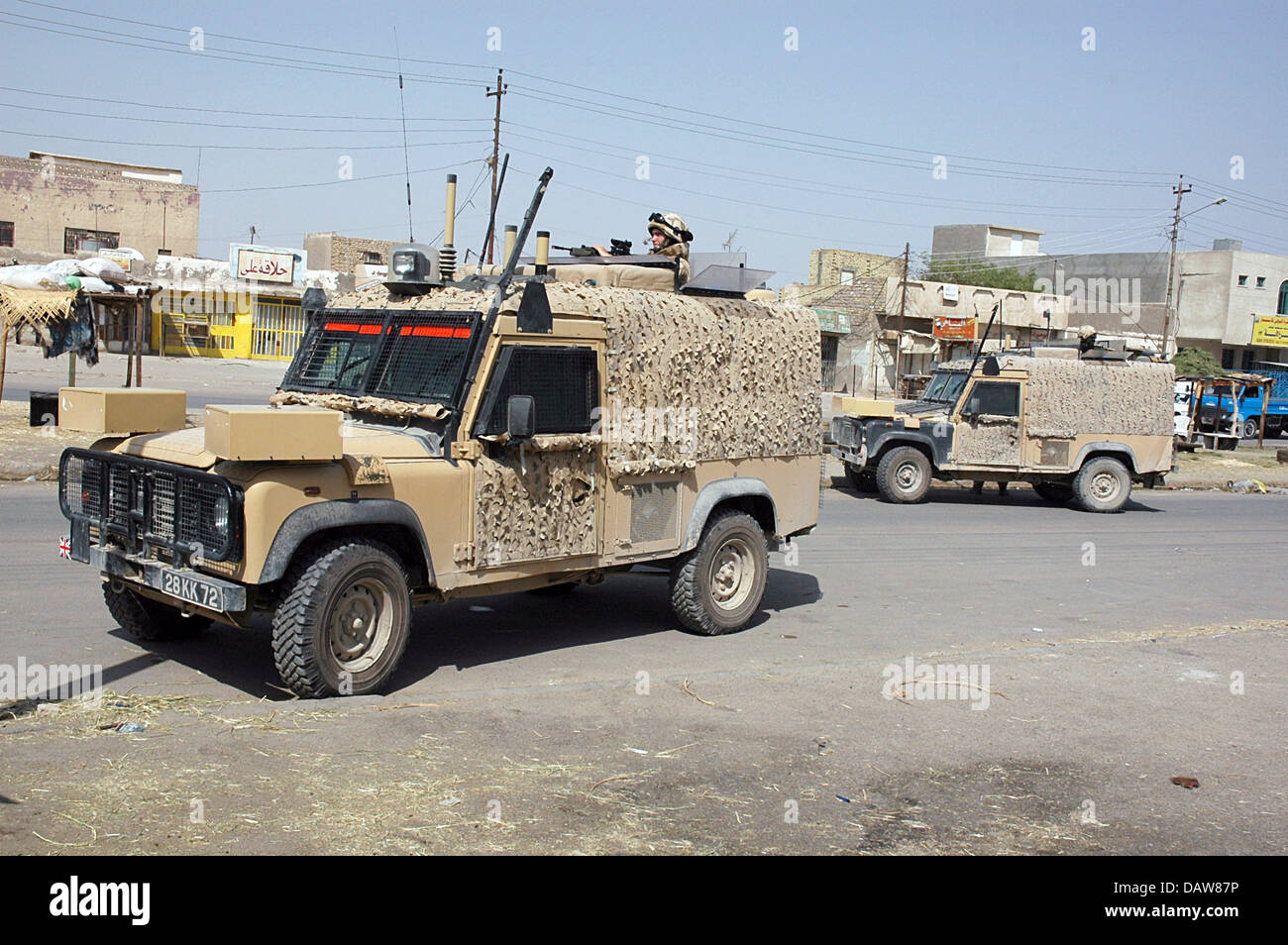 (dpa file) Soldiers of the Queen's Royal Hussars patrol Basra, Iraq ...