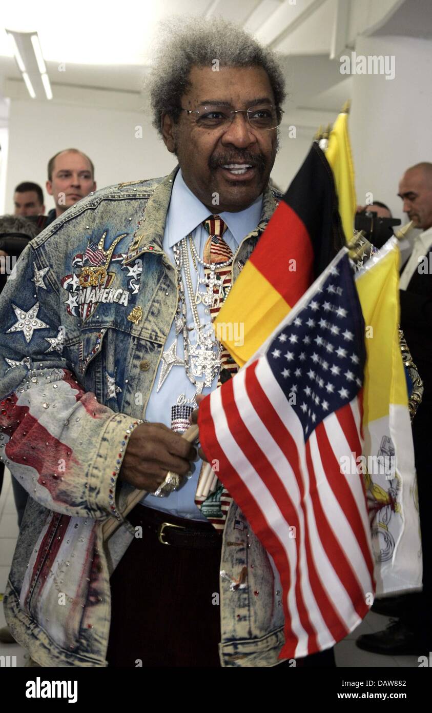 US promoter Don King arrives with flags at the official weighing of ...