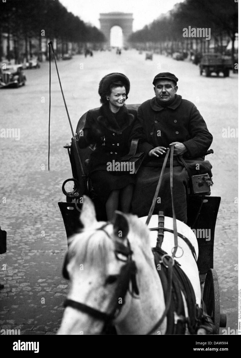 Simone simon actress hi-res stock photography and images - Alamy