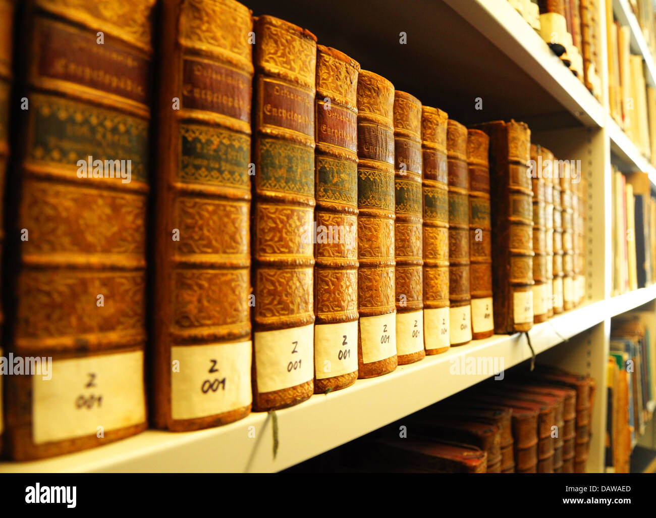 old books in library Stock Photo - Alamy