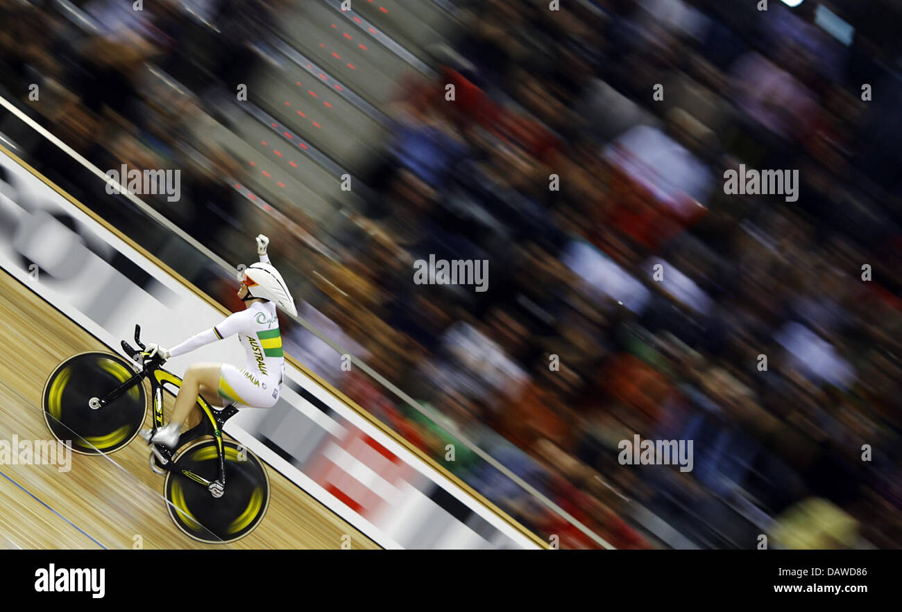 Australian cycling pro Anna Meares cheers winning the Women's 500m Time ...