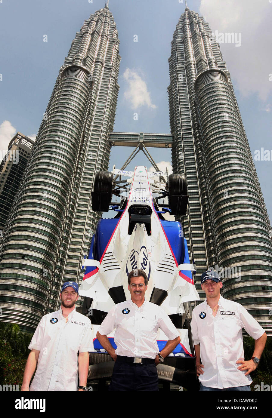 BMW motorsport director Mario Theissen (C), German Formula One pilot ...