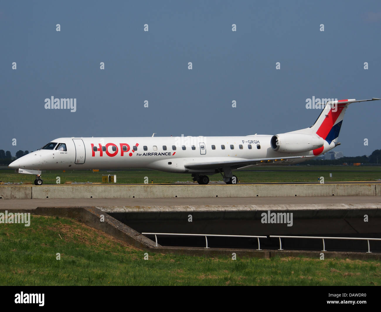 The F-GRGH is an Embraer ERJ-145EP, a regional jet airliner, operated ...