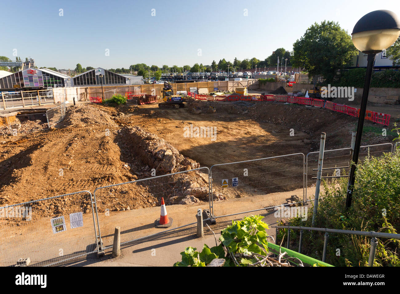 Northampton castle station hi-res stock photography and images - Alamy