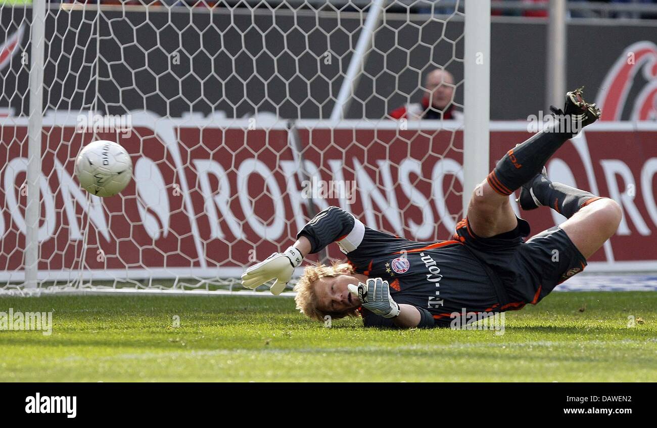 FC Bayern Munich goalkeeper Oliver Kahn shown in action during the ...