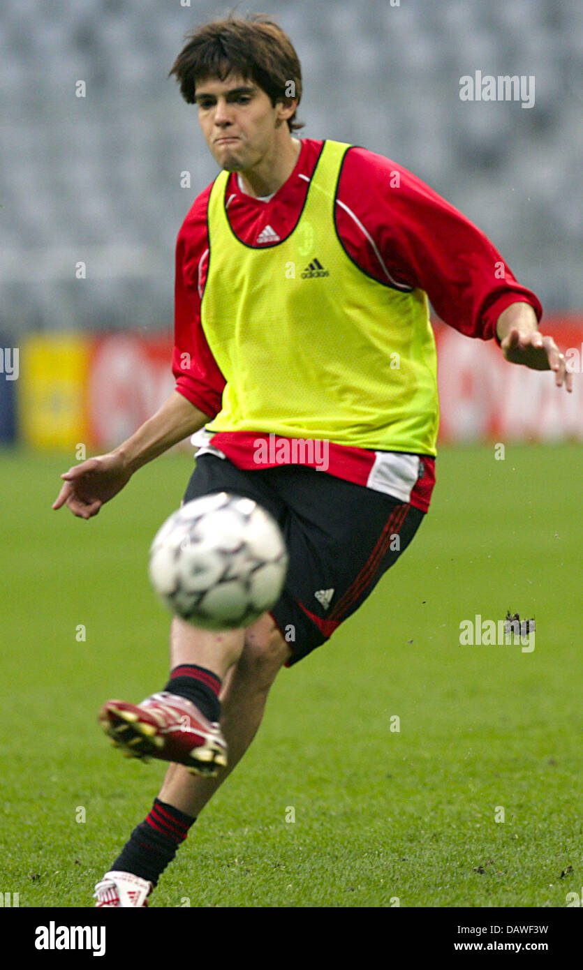 Milan's Kaka pictured in action during the club's training session at ...