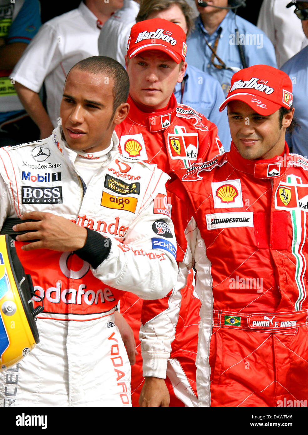 Lewis hamilton 2007 bahrain hi-res stock photography and images - Alamy