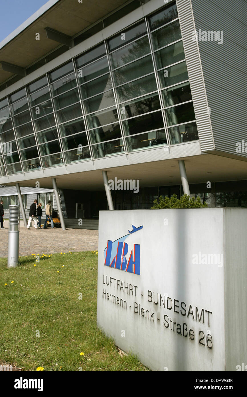 The head office of the German Federal Aviation Office (LBA) pictured in ...