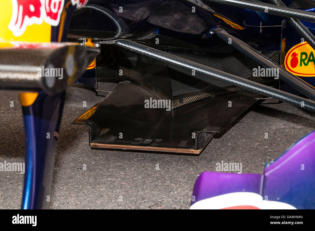 Undertray hi-res stock photography and images - Alamy
