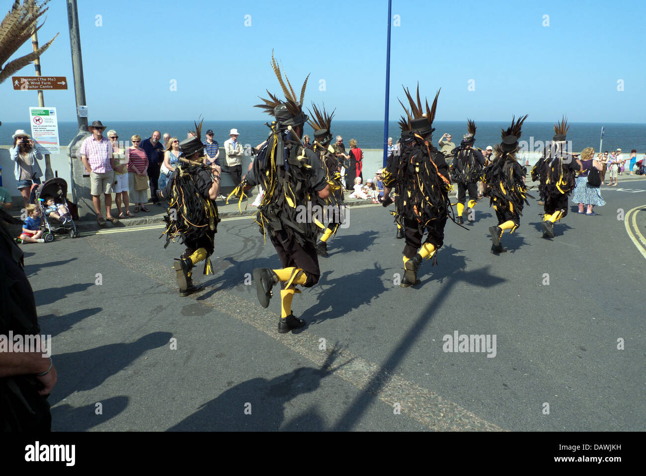 Morris dancing sticks hi-res stock photography and images - Alamy