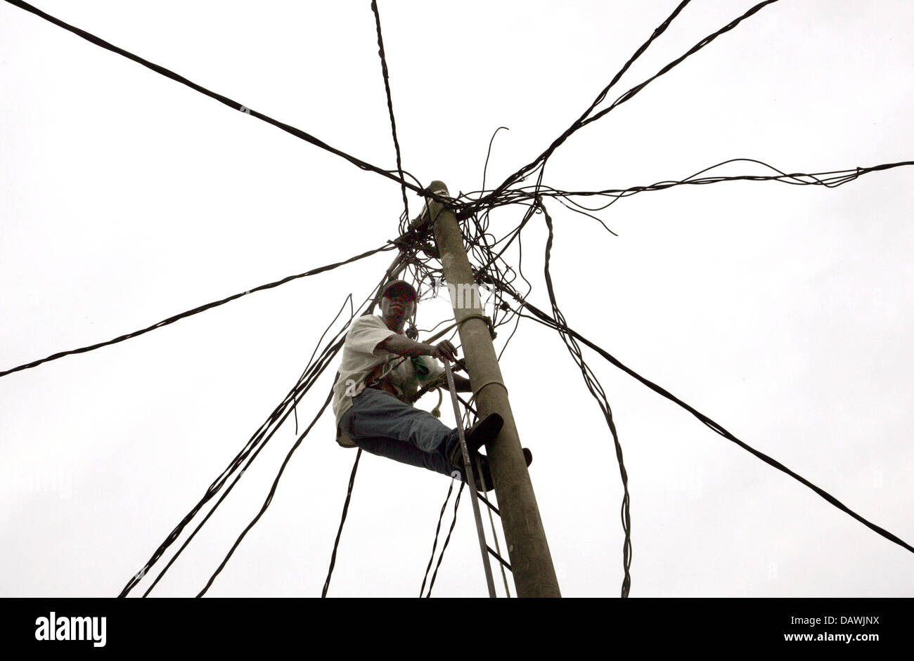 Democratic republic congo slum hi-res stock photography and images - Alamy