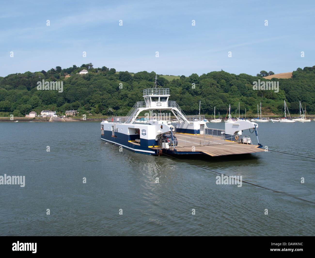 The dartmouth kingswear floating bridge hi-res stock photography and ...