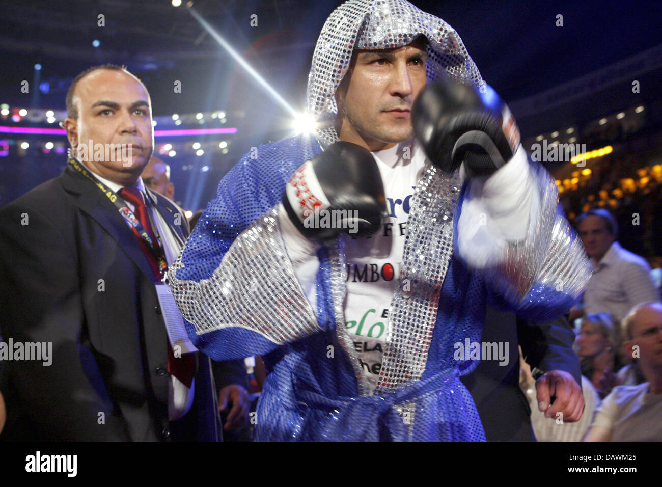 Argentine boxing pro Hector Javier Velazco gets in the ring to fight ...