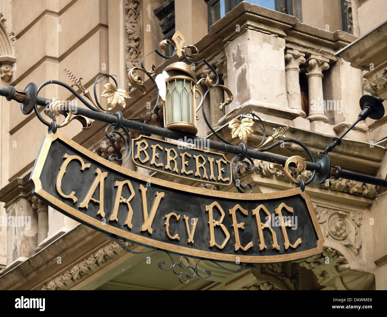The picture shows the sign of an historic beer and food house in ...