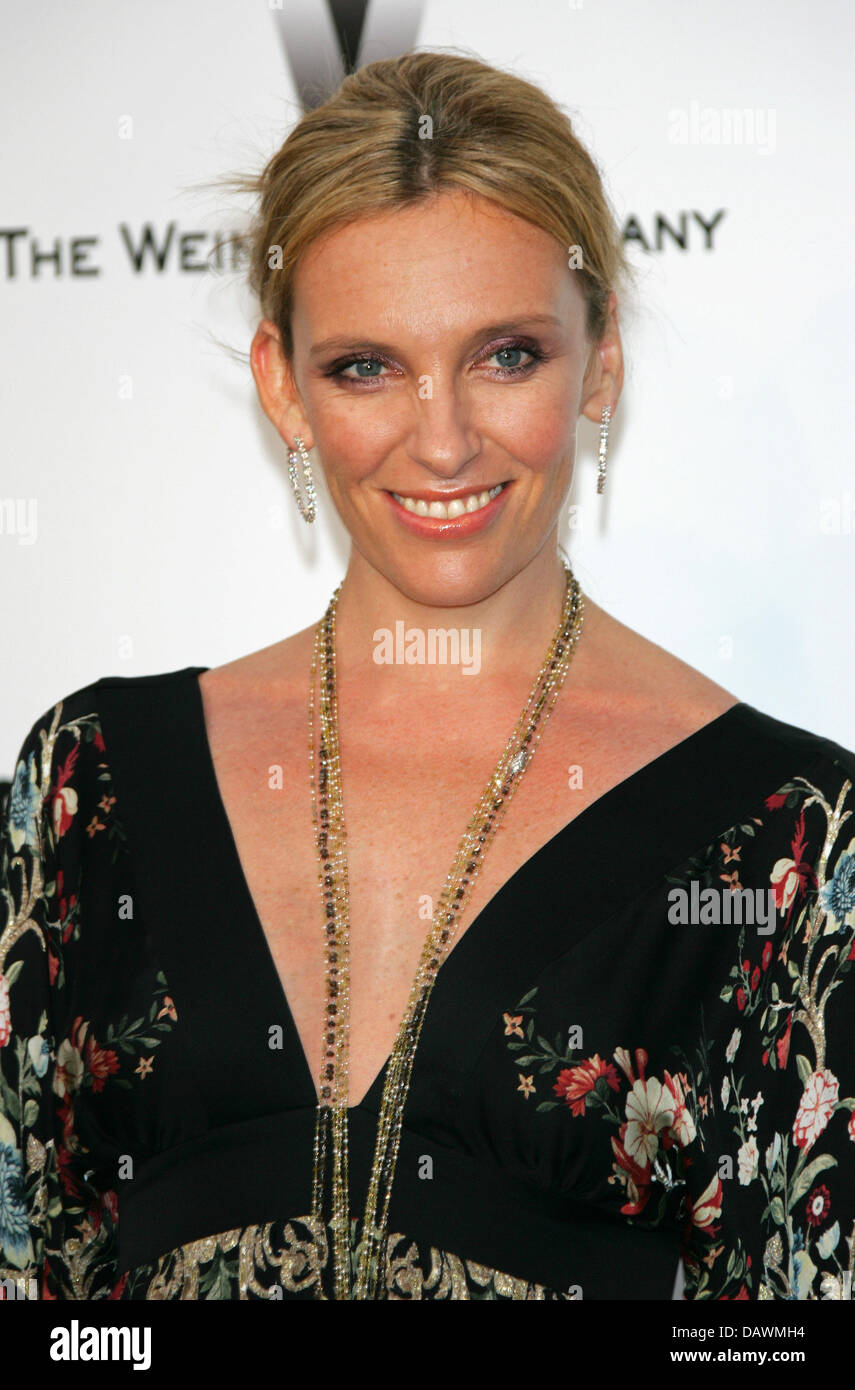 Australian actress Toni Collette arrives at the 'Cinema Against Aids ...