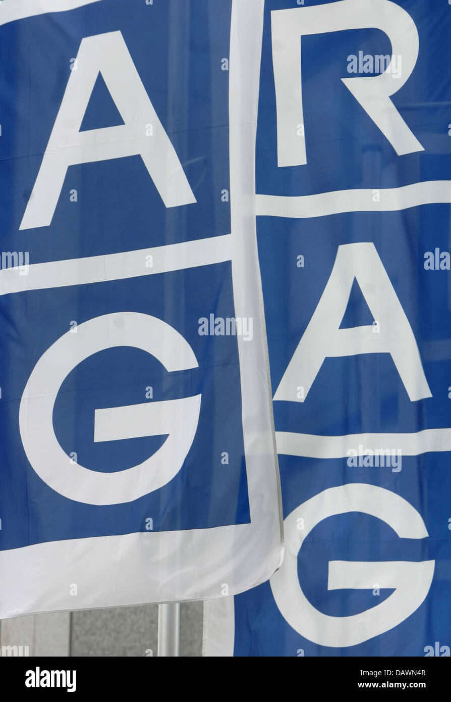 Flags pictured at the RAG headquarters in Essen, Germany, 26 May 2007 ...