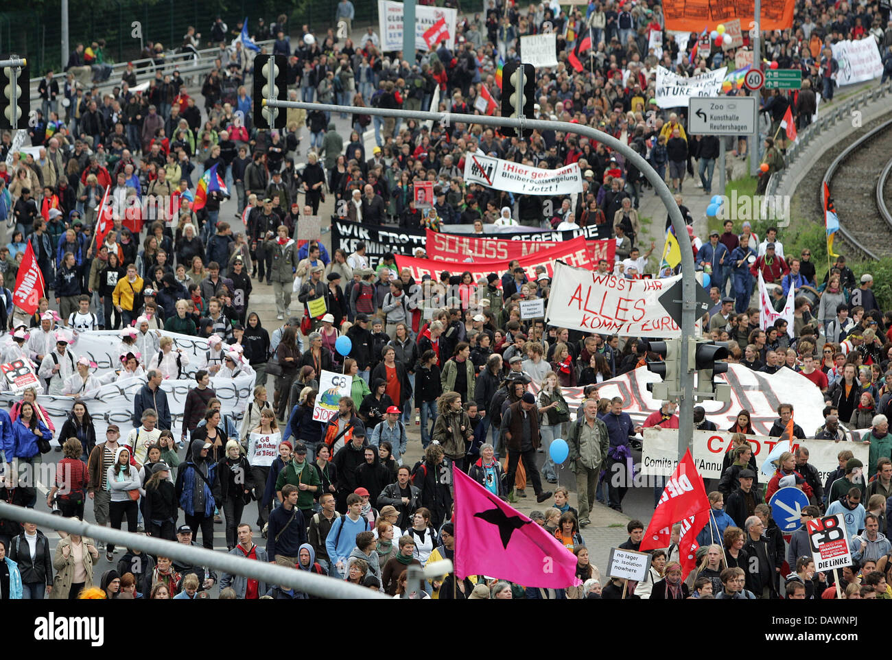 Against globalisation hi-res stock photography and images - Alamy