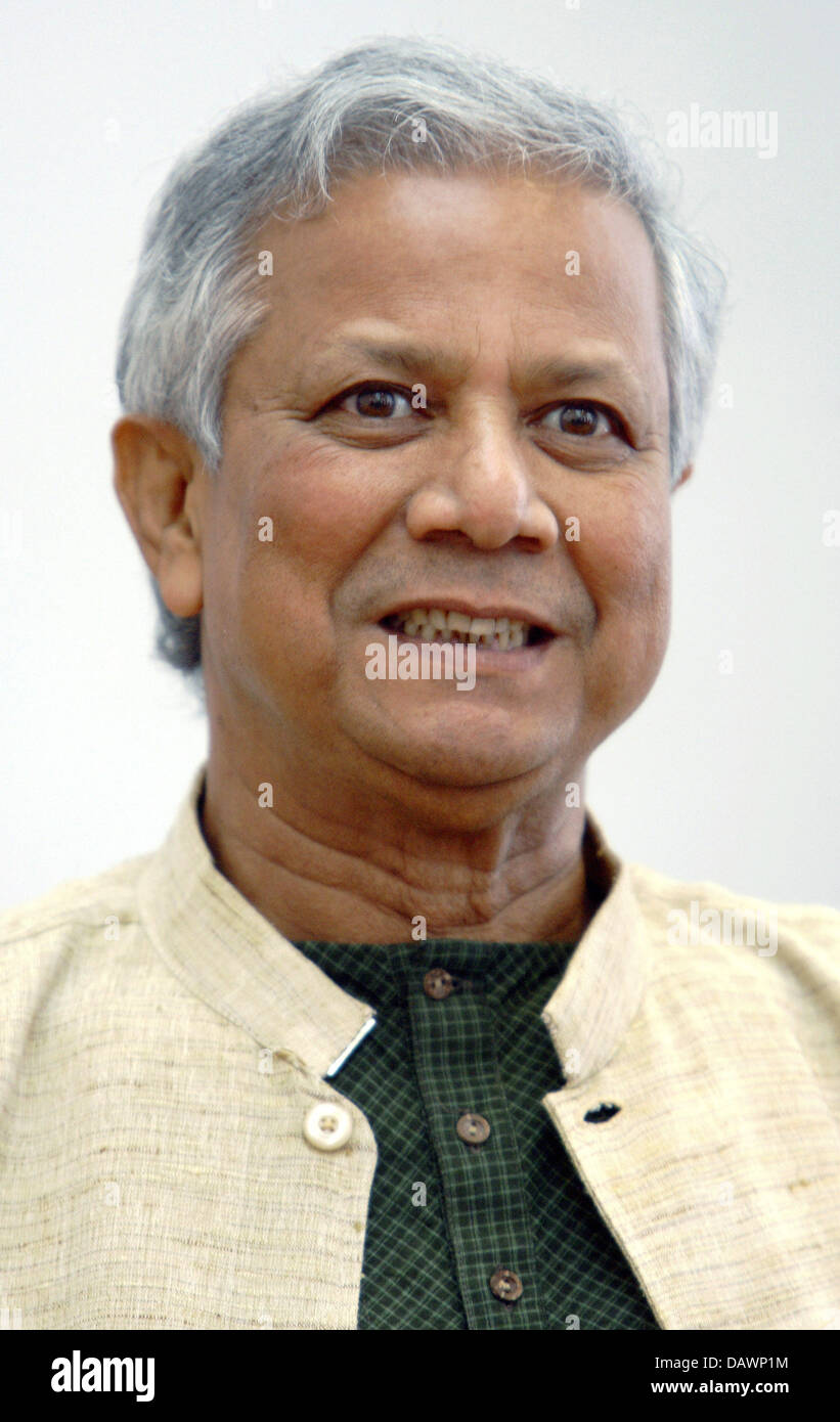 Nobel Peace Prize Laureate Mohammad Yunus pictured at a press ...