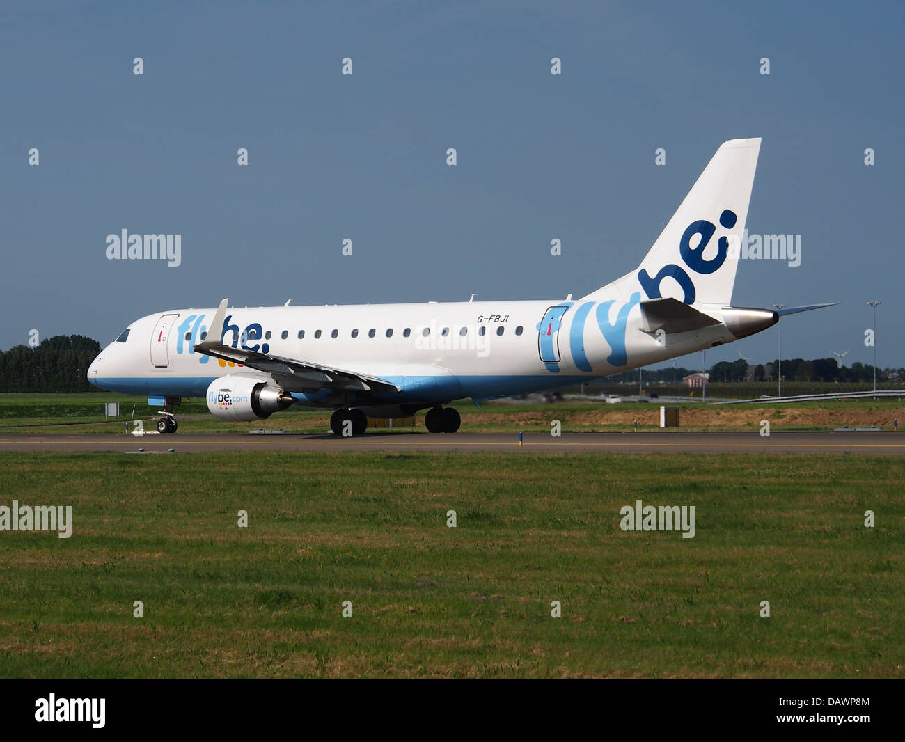 The G-FBJI Flybe Embraer ERJ-175STD is a regional jet used for short to ...