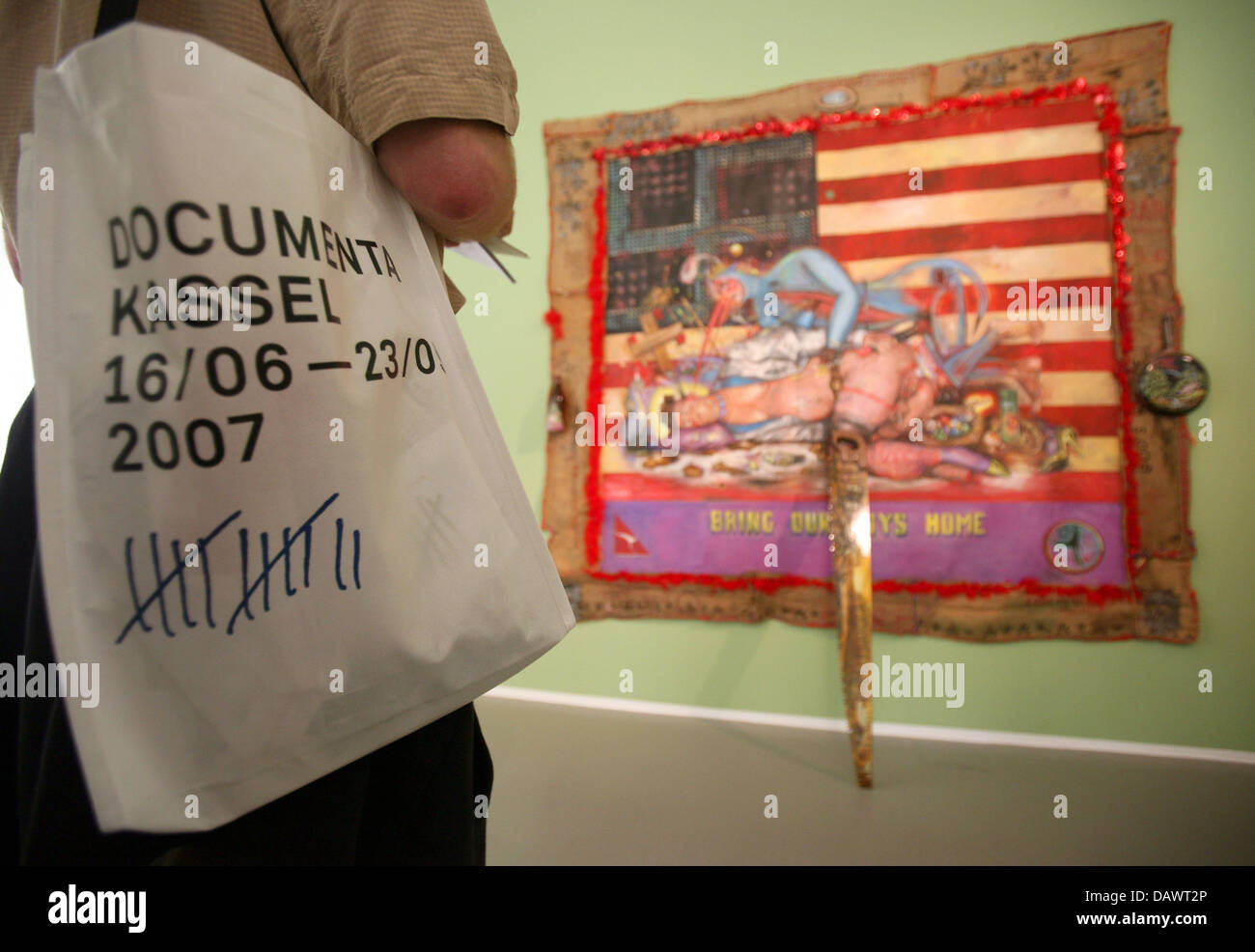 A visitor to the documenta 12 eyes the painting 'Schreber's Semblance ...