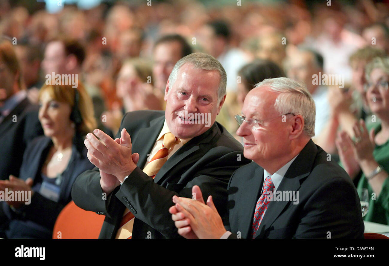 Pds logo hi-res stock photography and images - Alamy