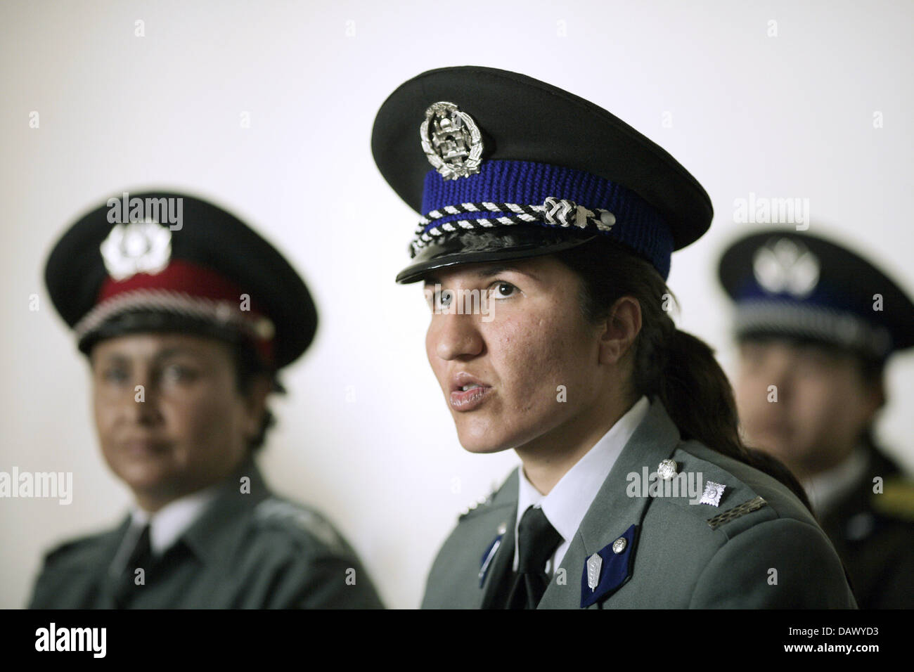German police uniforms hi-res stock photography and images - Alamy