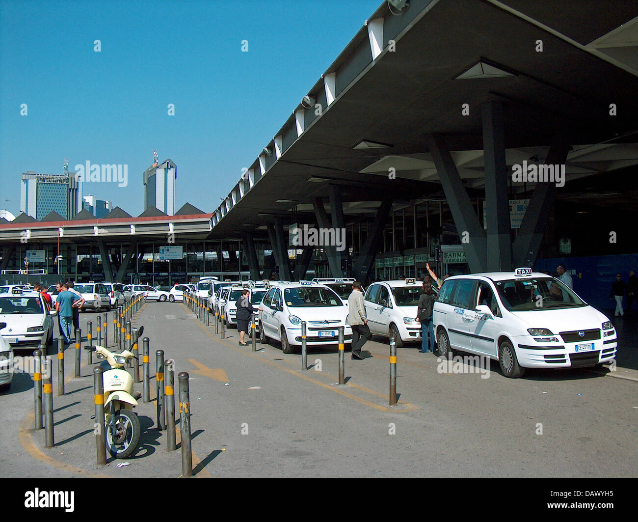 The picture shows the main train station in Naples, Italy, Thursday, 10 ...