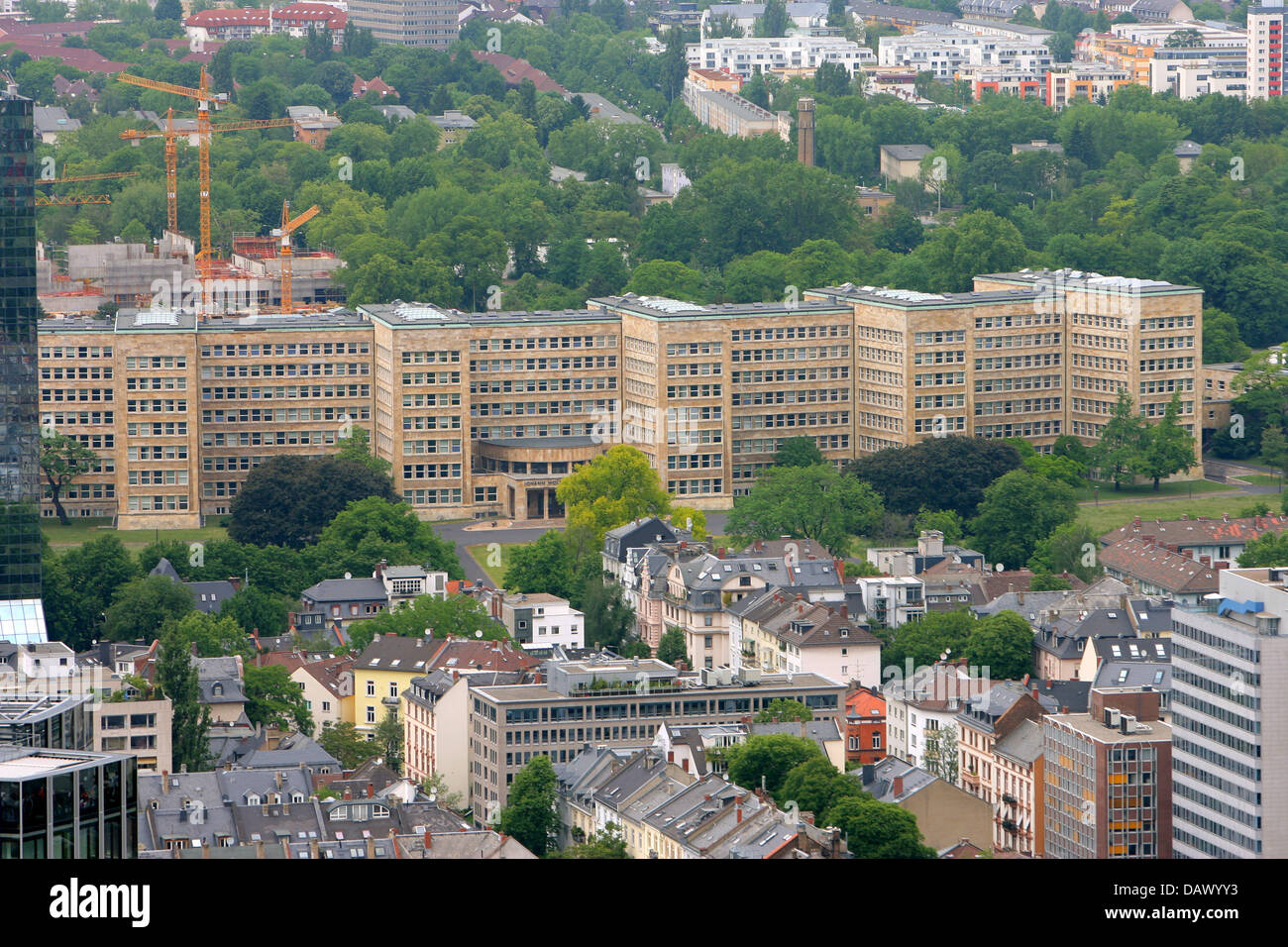 The picture shows the IG Farben building of the Johann Wolfgang Goethe ...