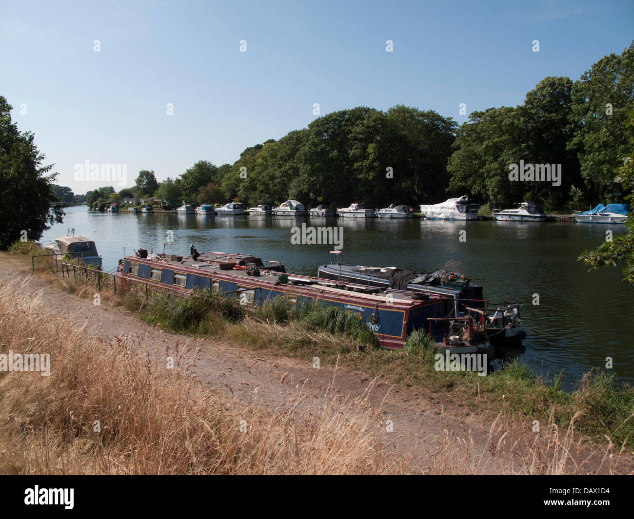 Two Level Boats High Resolution Stock Photography and Images - Alamy