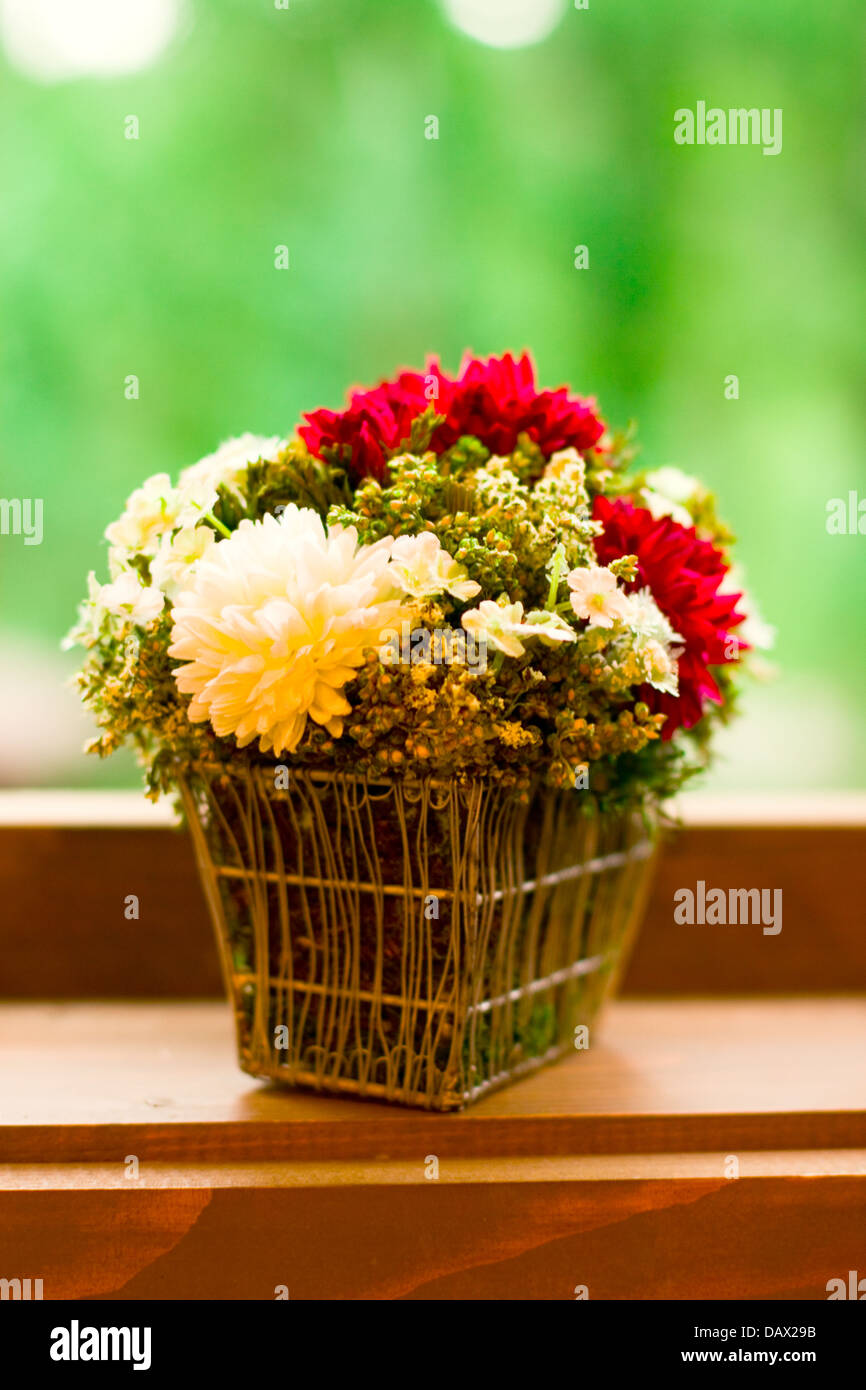 Spring flowres hi-res stock photography and images - Alamy