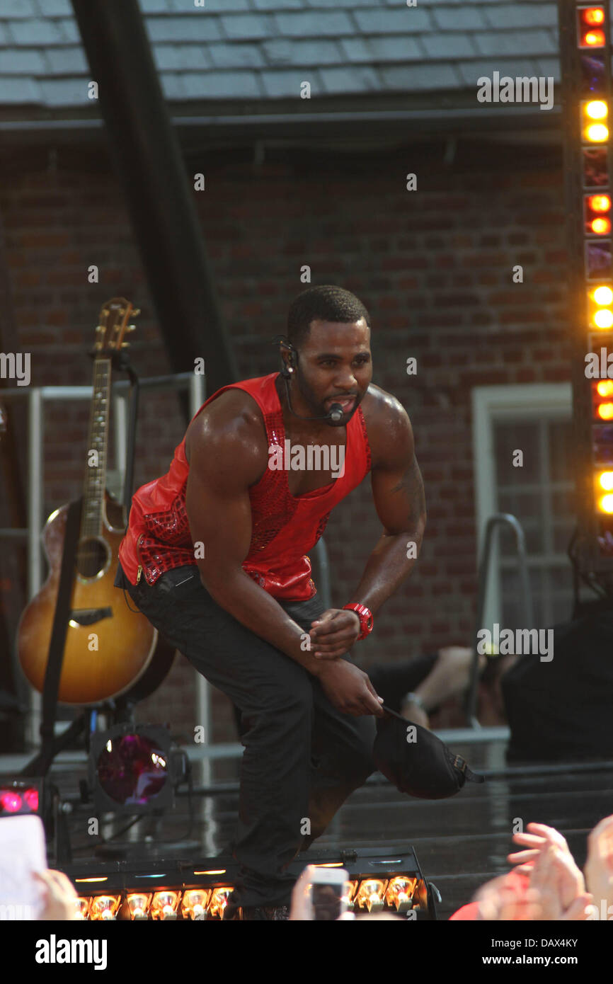 New York, New York, USA. 19th July, 2013. Jason Derulo performs in ...