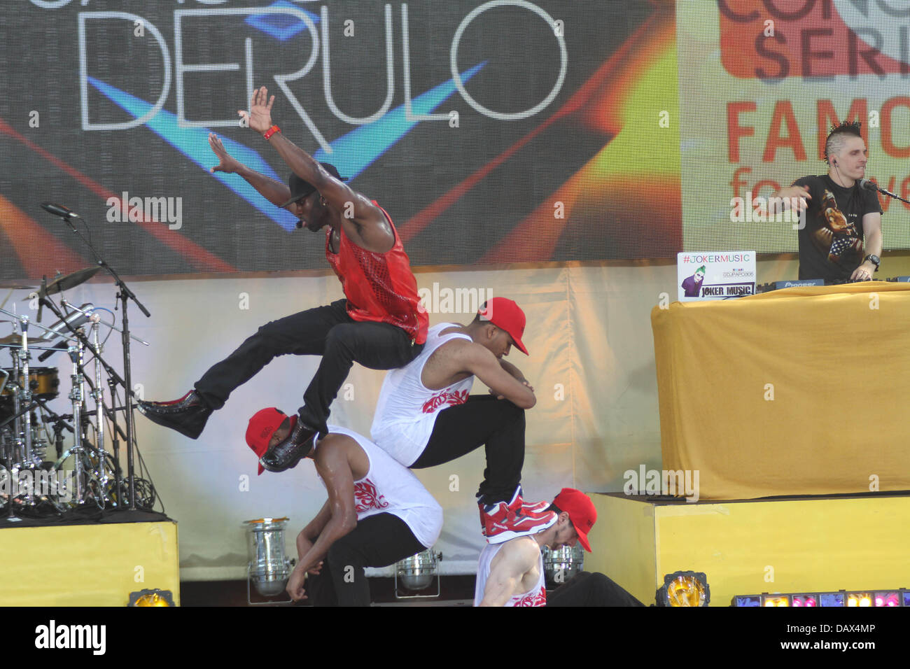 New York, New York, USA. 19th July, 2013. Jason Derulo performs in ...