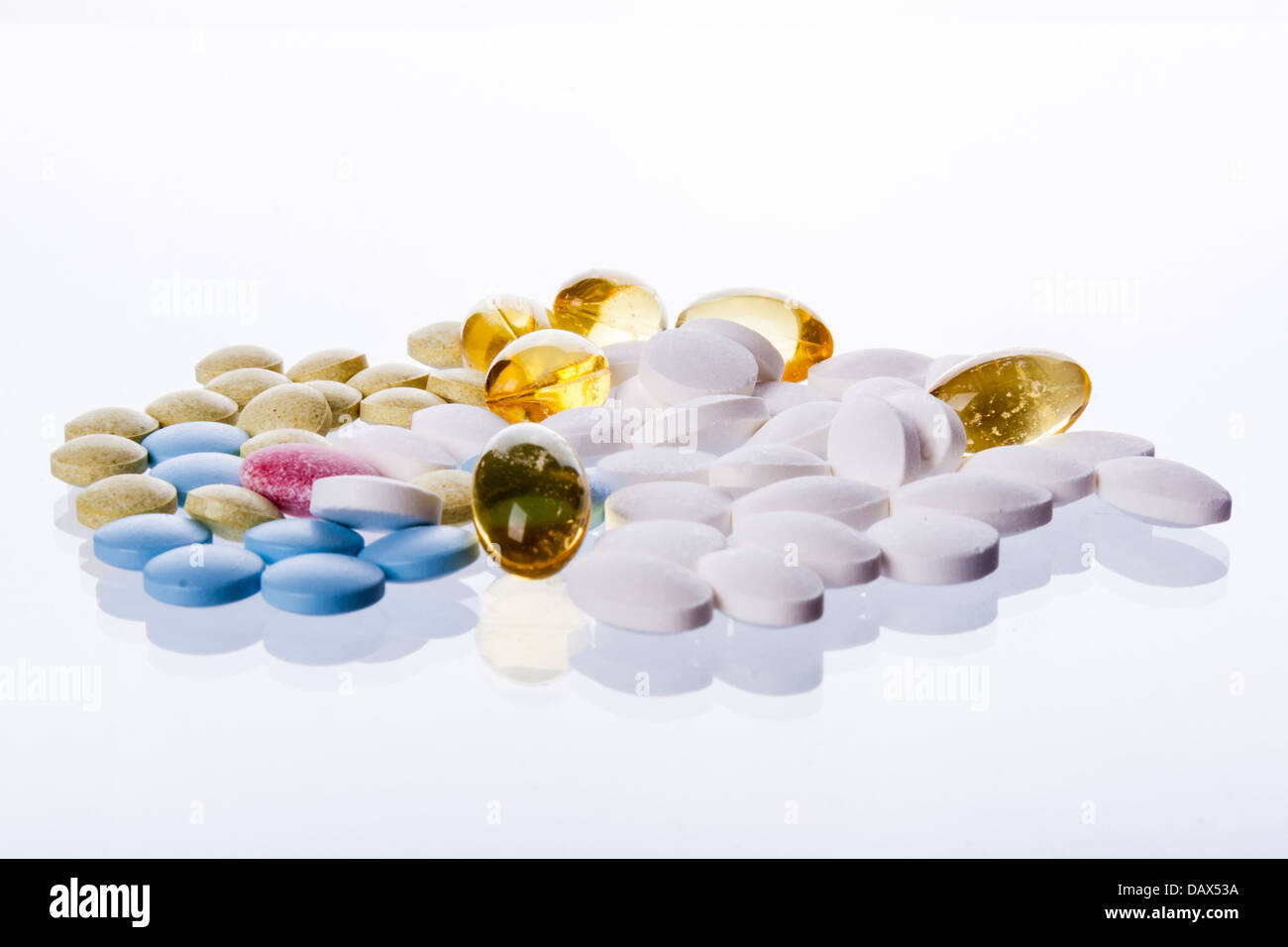 Lsd tablets hi-res stock photography and images - Alamy