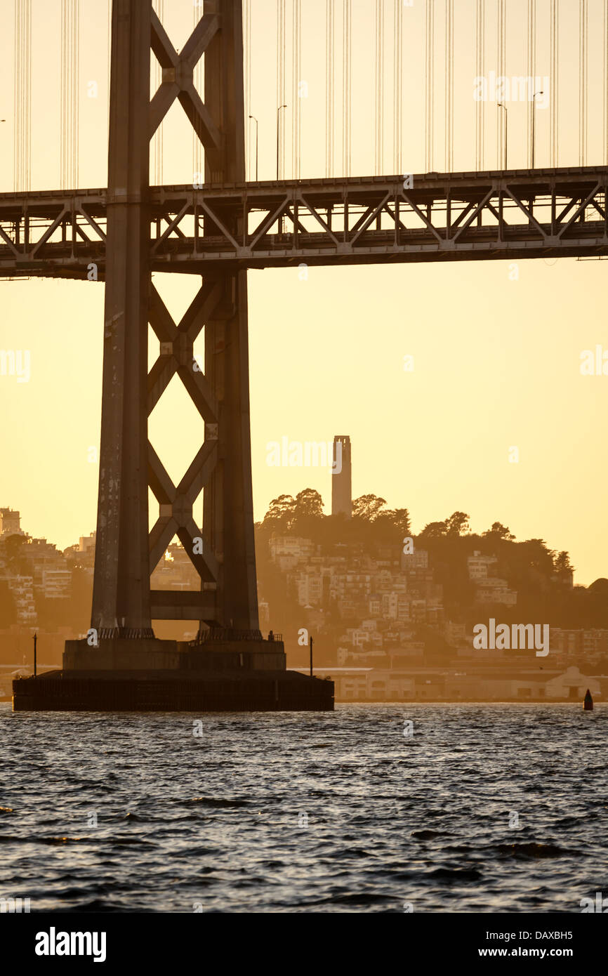San francisco tower of the sun hi-res stock photography and images - Alamy