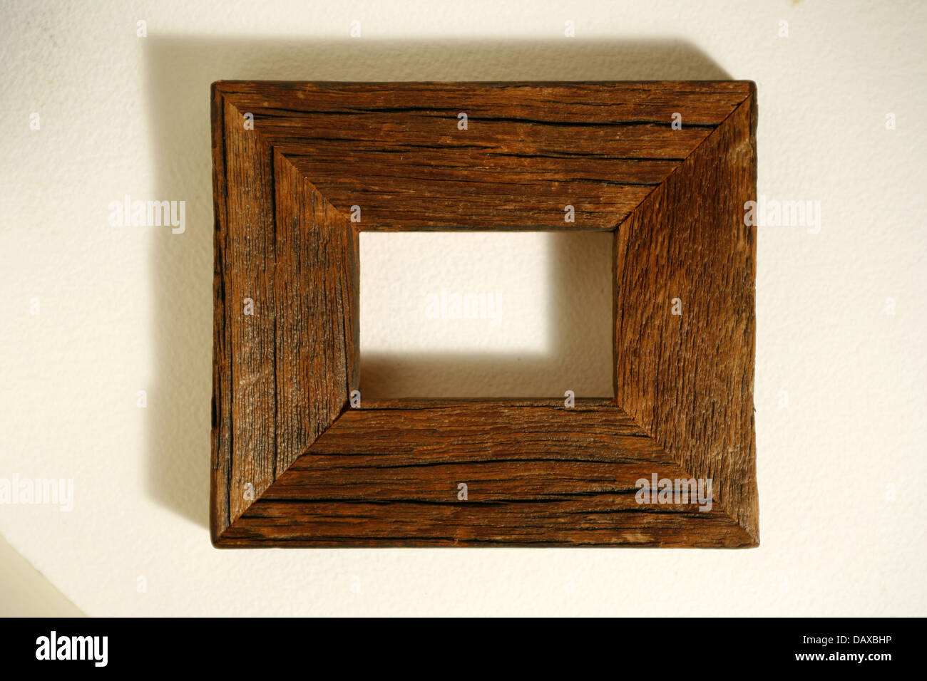 authentic wood frame with no picture Stock Photo - Alamy