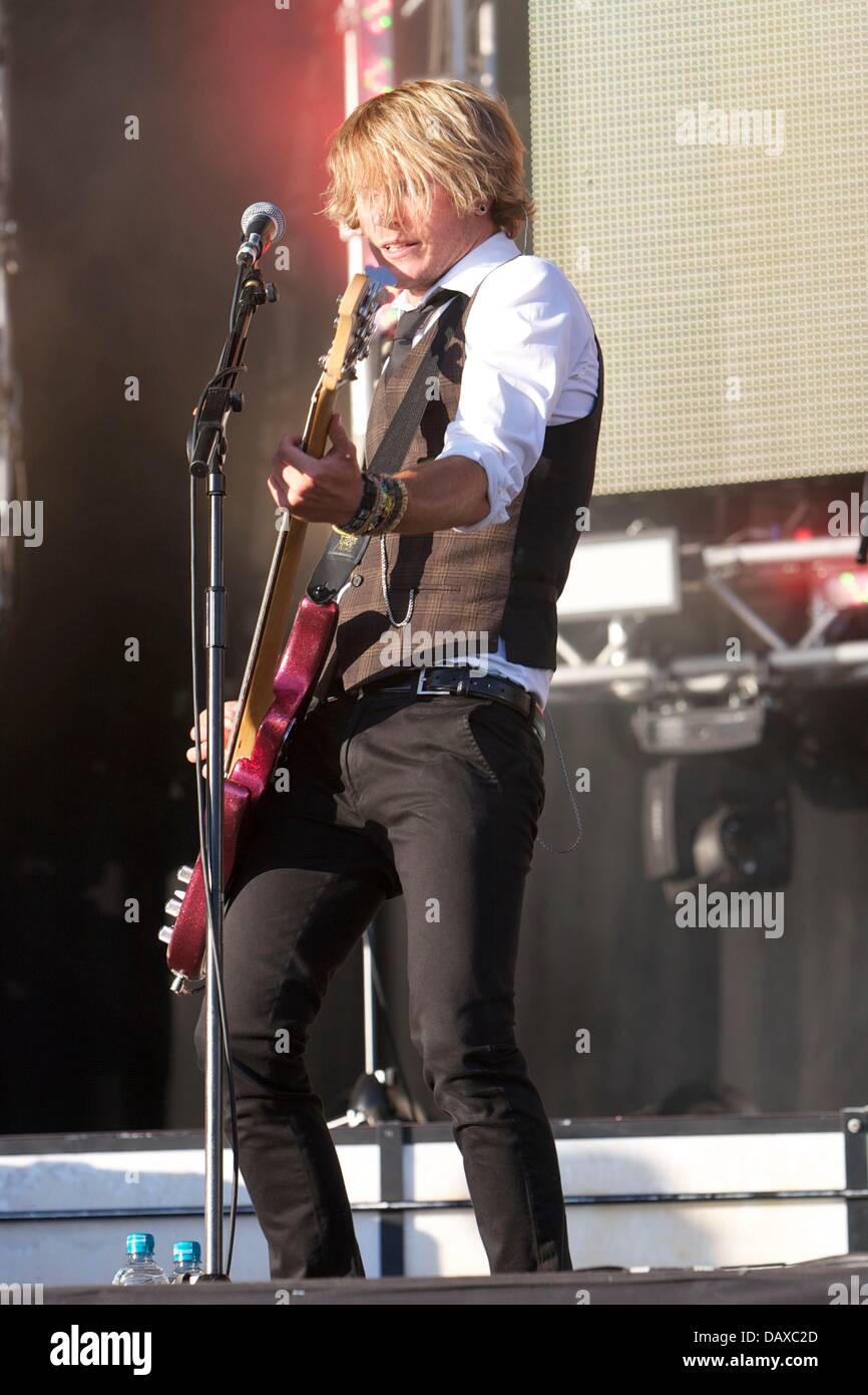 Mcfly concert hi-res stock photography and images - Alamy