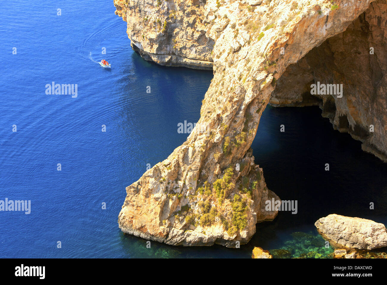 Sea grotto hi-res stock photography and images - Alamy