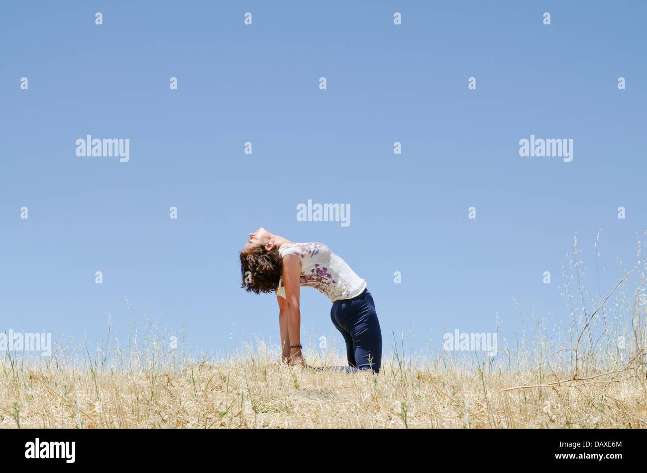 Back bend hi-res stock photography and images - Alamy