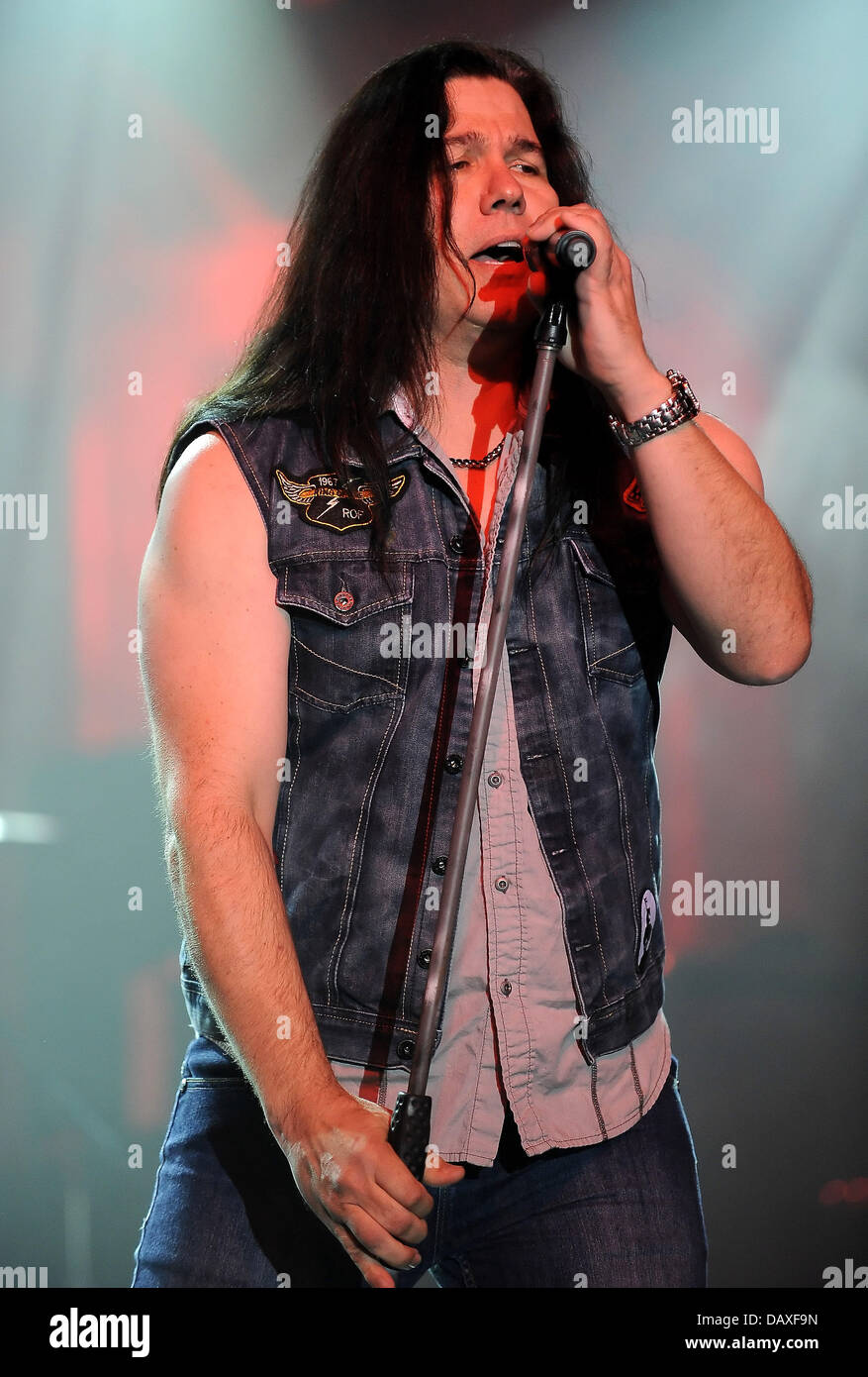 Slaughter band hi-res stock photography and images - Alamy
