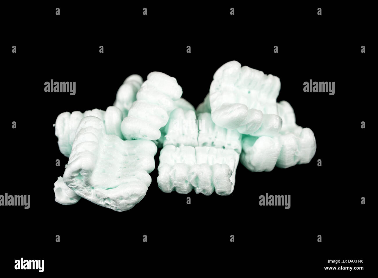 Polystyrene peanuts packing material hi-res stock photography and ...