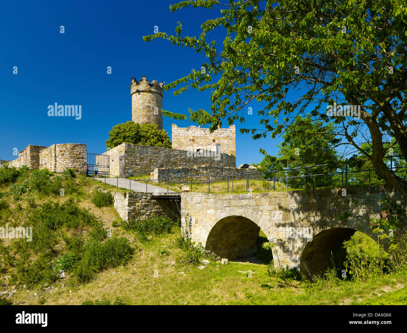 Gleichen castle ruin hi-res stock photography and images - Alamy