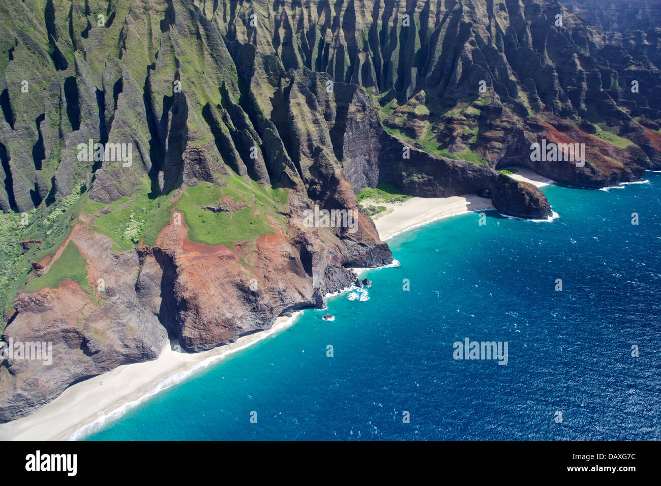Coastline of kauai hi-res stock photography and images - Alamy